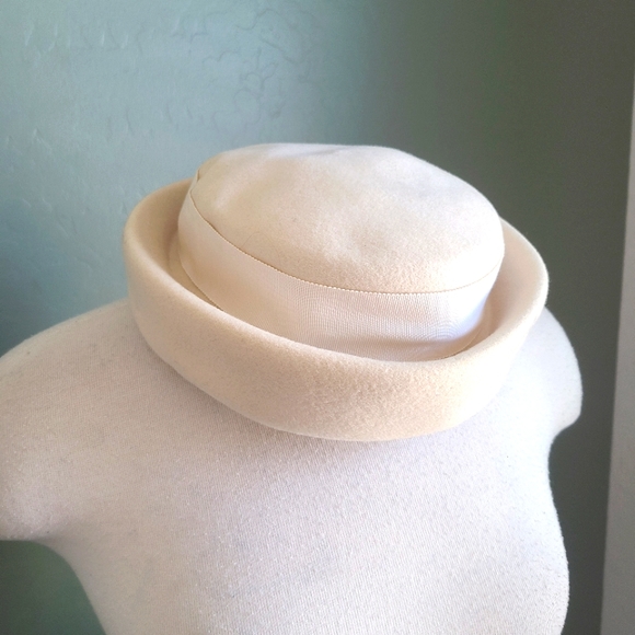 Vintage | Accessories | 95s Cream White Wool Womens Hat Vintage Union ...